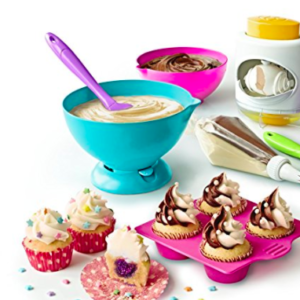 Amazon: Real Cooking Ultimate Baking Starter Set - Only $12.80 ...